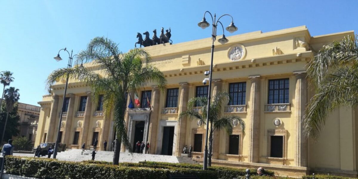 Messina, si libera dai debiti grazie al concordato minore - Gazzetta ...