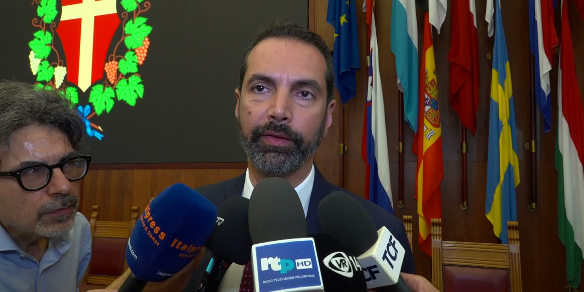 Nuova giunta Basile, tre new entry e poche sorprese - Gazzetta del Sud